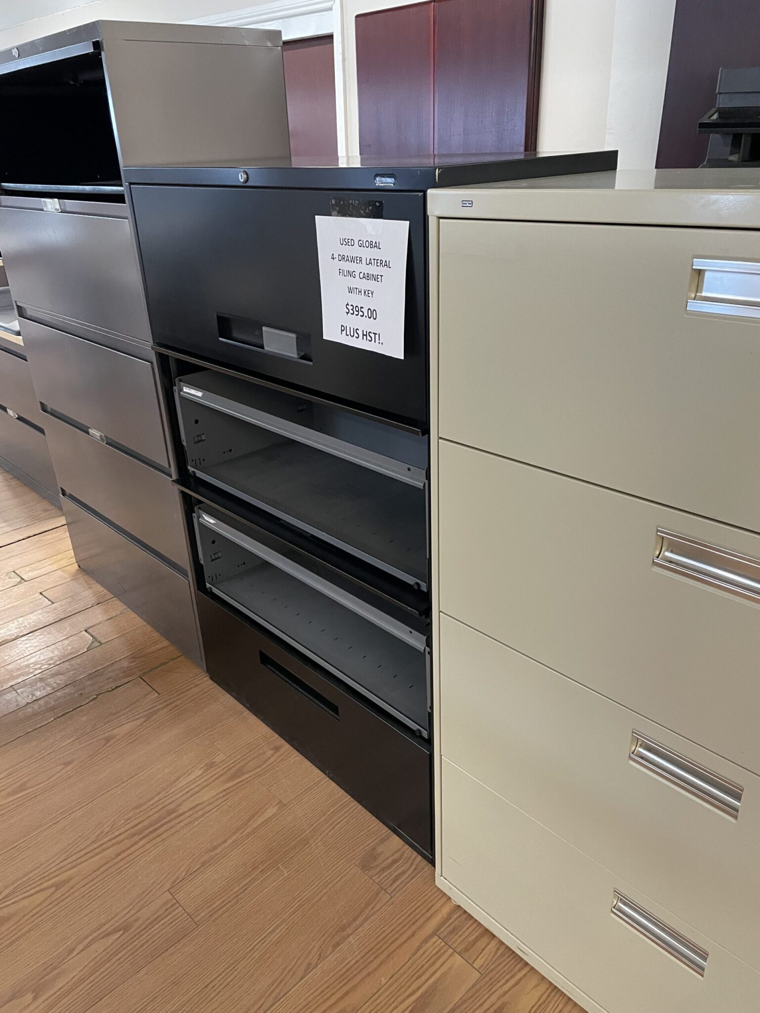 Used 4 drawer file cabinet store